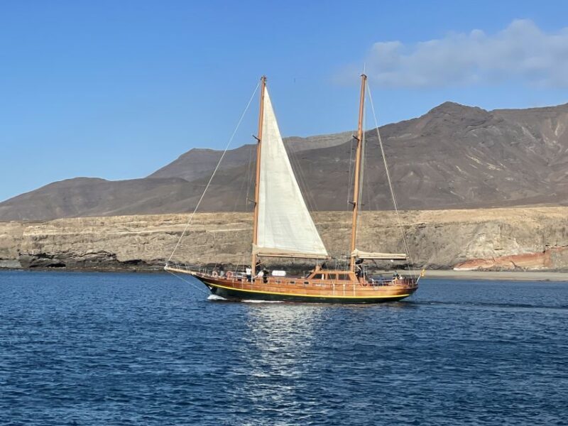 Fuerteventura: Sunset boat trip with DJ, Food & Drinks - Fuerteventura: Sunset Boat Trip with DJ, Food & Drinks – An Honest Review