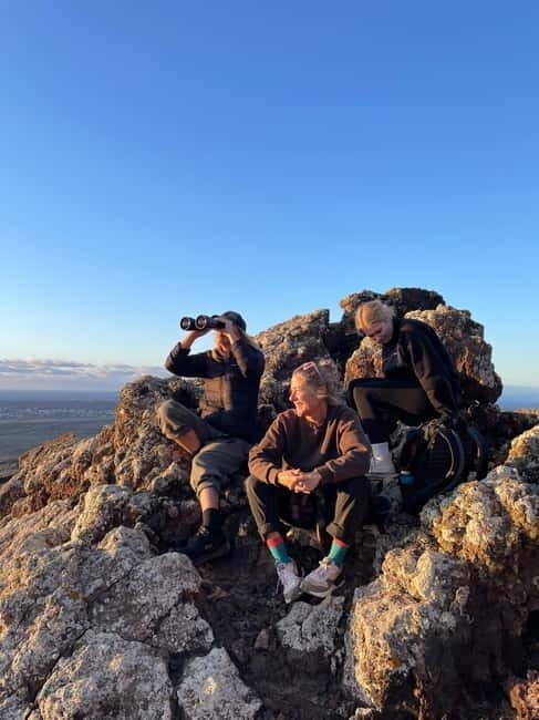 Fuerteventura: Twilight Volcano Hike with Sunset & Moonrise - Authentic insights from past participants