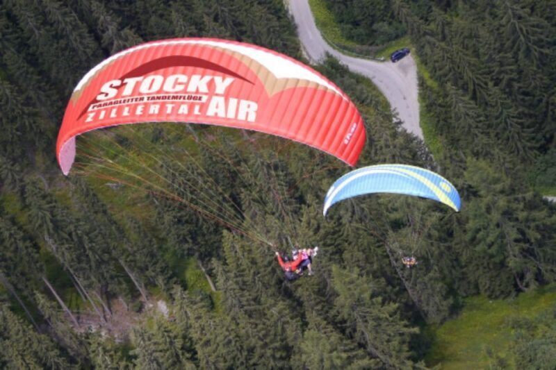 Fügen: Early Bird Superhigh Flight - Introduction to Paragliding Over Fügen