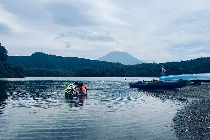 Fuji and Hakone Private Tour with English Guide and Photography - Practical Tips and Considerations