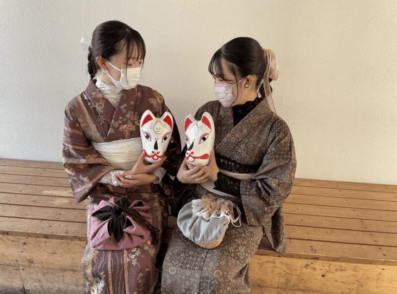 Fuji Plan - Kimono Experience and City Walk - - Exploring the Details of the Kimono Experience in Yuda Onsen