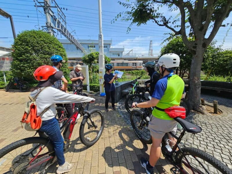 Fuji: Ride & Roll: Mt. Fuji E-Bike Tour and Sushi Workshop - Who Should Sign Up?