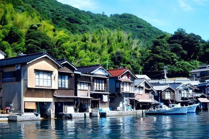 Fuji Twin Lakes Scenery Spots Private Day Tour - An In-Depth Look at the Fuji Twin Lakes Scenery Spots Tour