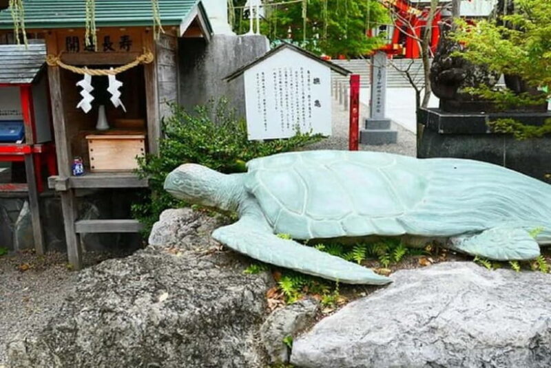 Fukuoka: Hakozaki Shrine, War Monument, & Tower Walk Tour - Authenticity and Experience: What Travelers Are Saying