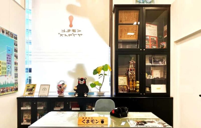 Fukuoka: Kumamoto Castle, Volcano, and Grasslands Day Trip - Key Points