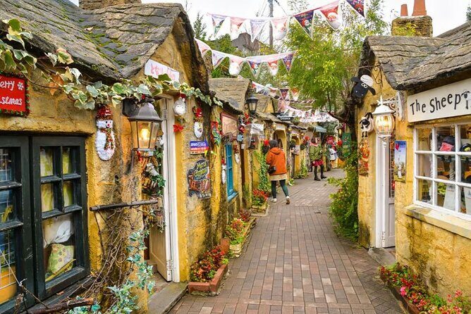 Fukuoka Kyushu Dazaifu, Nyoirin-ji Temple and Yufuin Day Tour - Flexibility and Reviews