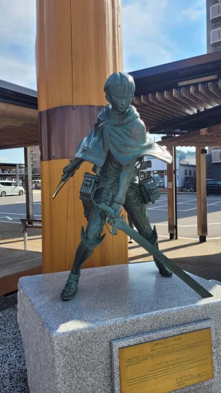 Fukuoka: Luxe Private Attack on Titan Tour to Hita and yama - Practical Details and Tips