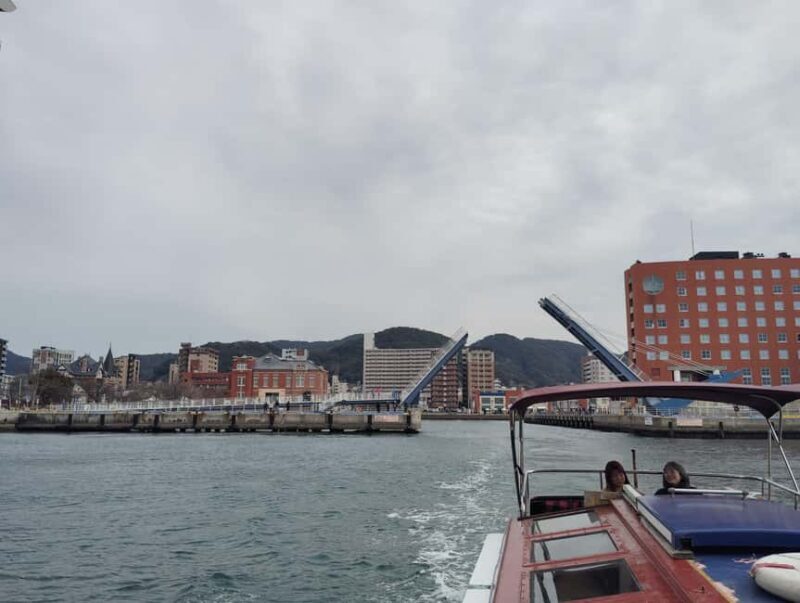 Fukuoka: Mojiko Nostalgic Port Cruise & Straits Adventure - Key Points