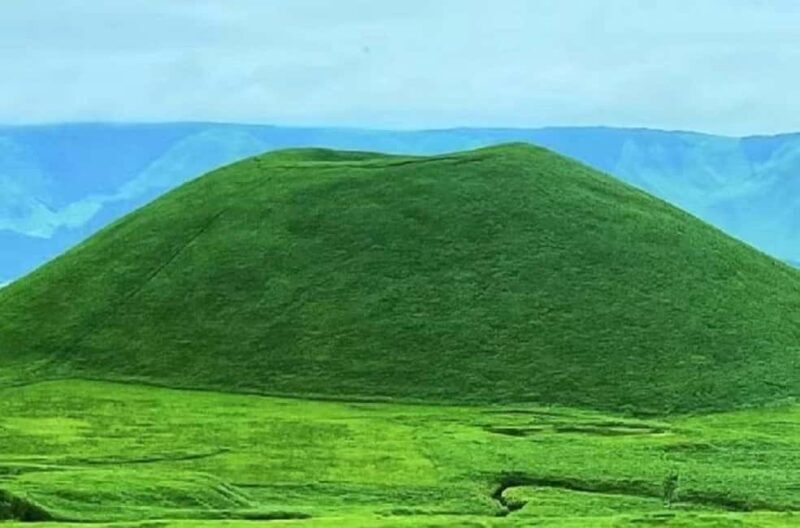 Fukuoka: Mt. Aso Volcano, Kusasenri & Grasslands Day Tour - Key Points