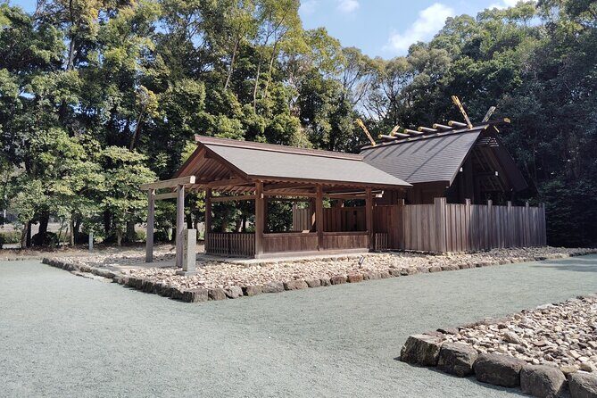 Fukuoka: Munakata Taisha Shrine Guided Tour UNESCO Site - Exploring the Munakata Taisha Shrine Guided Tour in Detail