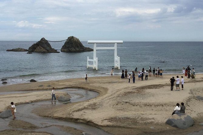 Fukuoka Nature and Cultural Sightseeing Tour - What You Can Expect from the Itinerary