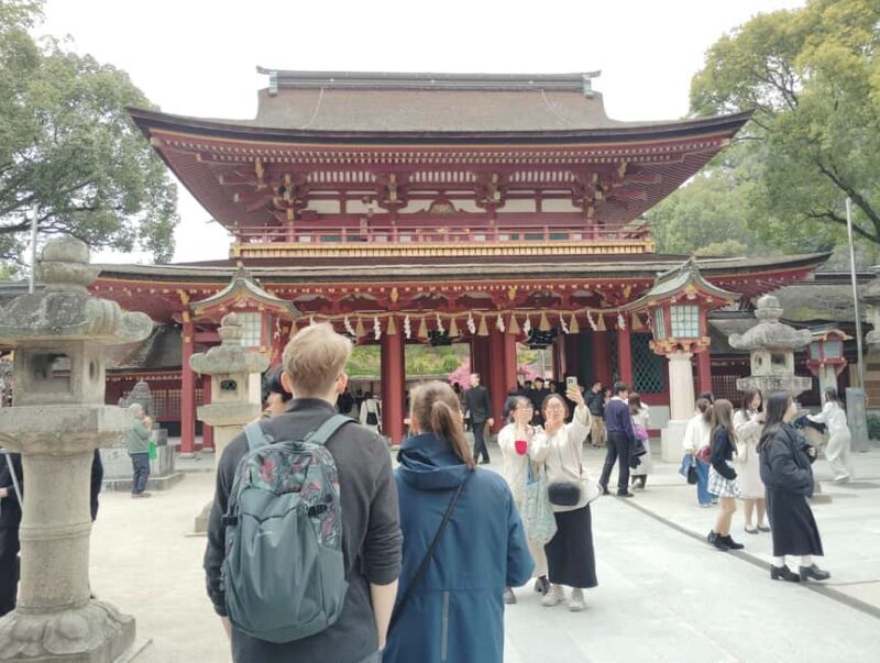 Fukuoka: Round-Trip Dazaifu Shrine Tour from Hakata - Visiting Dazaifu Tenmangu Shrine