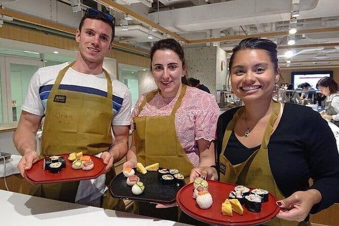 Fukuoka; Sushi Cooking Lesson at Japan's Leading Culinary School - Analyzing the Value