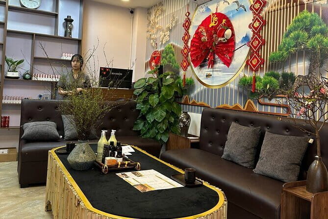 Full Body Combo with Aromatherapy or Deep Tissue treatment - Authentic Insights from Reviews