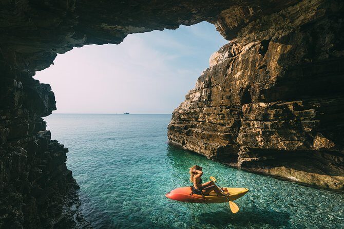 FULL CAVE & SAFARI EXPERIENCE by KAYAK - Key Points