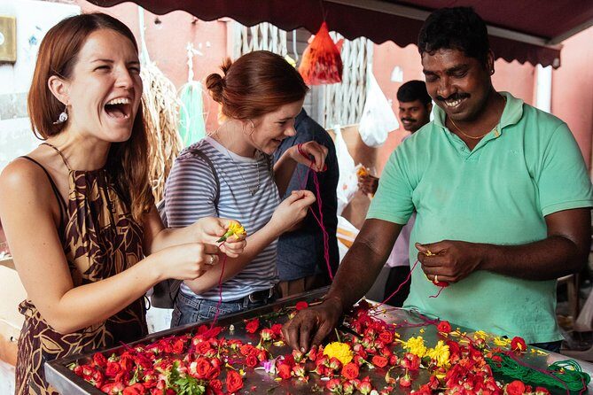 Full Coverage Singapore PRIVATE City Tour With Locals (B-Corp certified) - How the Tour Works in Practice