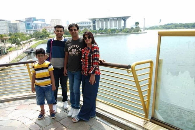 Full-Day 14 Attractions Putrajaya City Tour - Key Points