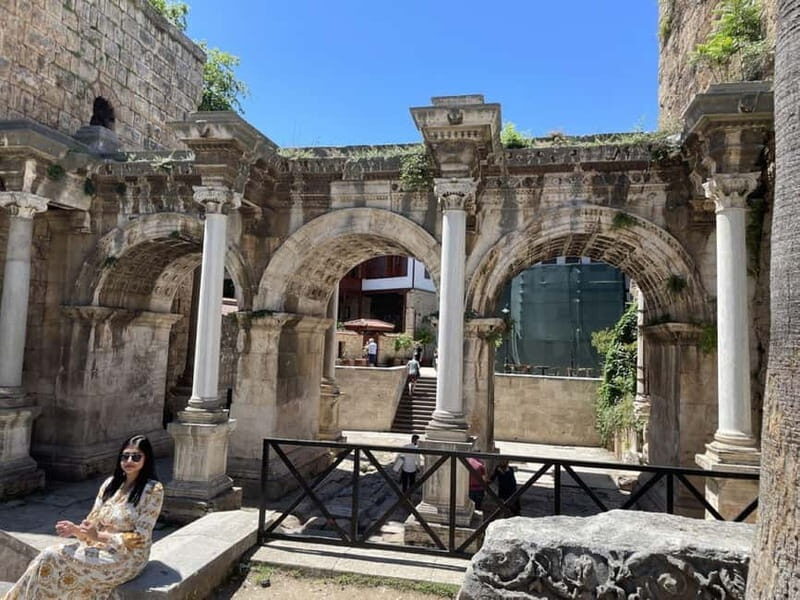 Full-Day Antalya Old City Tour: Kaleiçi, Waterfalls & Boat - Comfortable Transportation and Organization