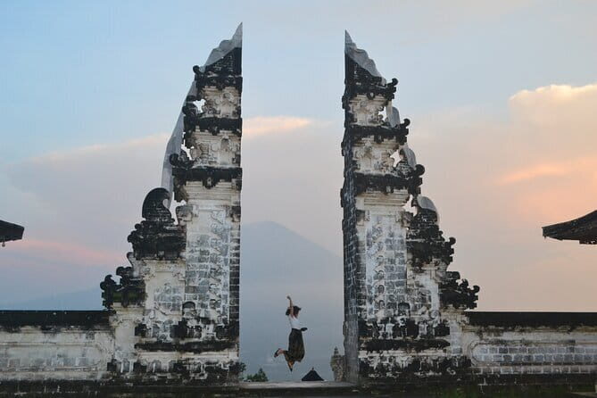 Full Day : Bedugul Temple - UNESCO Rice Terrace - Tanah Lot Temple - Practical Tips for Your Day