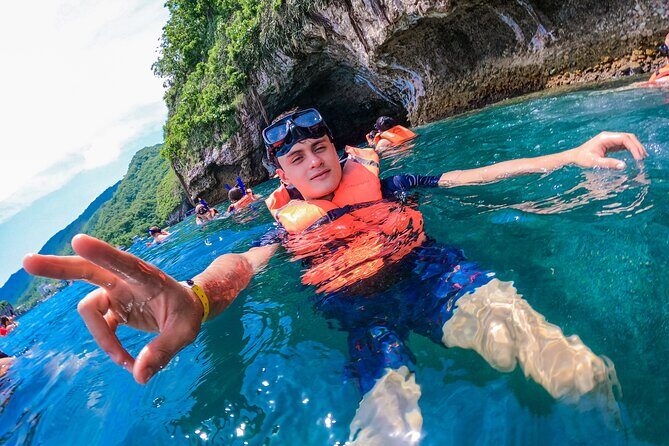 Full Day Boat Tour Animas and Quimixed Arches - An Introduction to the Full Day Boat Tour Animas and Quimixed Arches