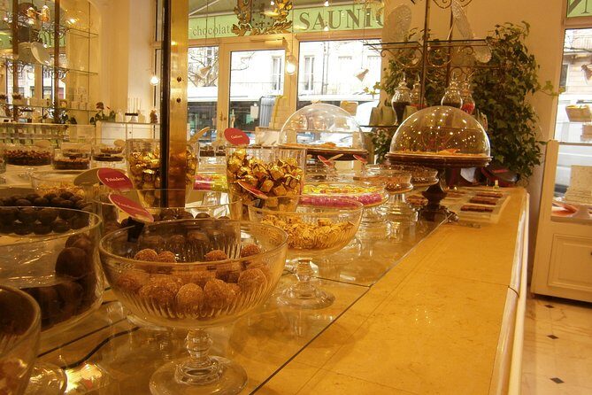 Full day Bordeaux Historic Gourmet Walking and Médoc Tour - FAQ