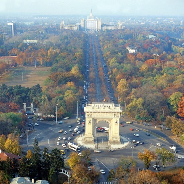 Full day Bucharest Sightseeing Tour - Full day Bucharest Sightseeing Tour: A Detailed Look