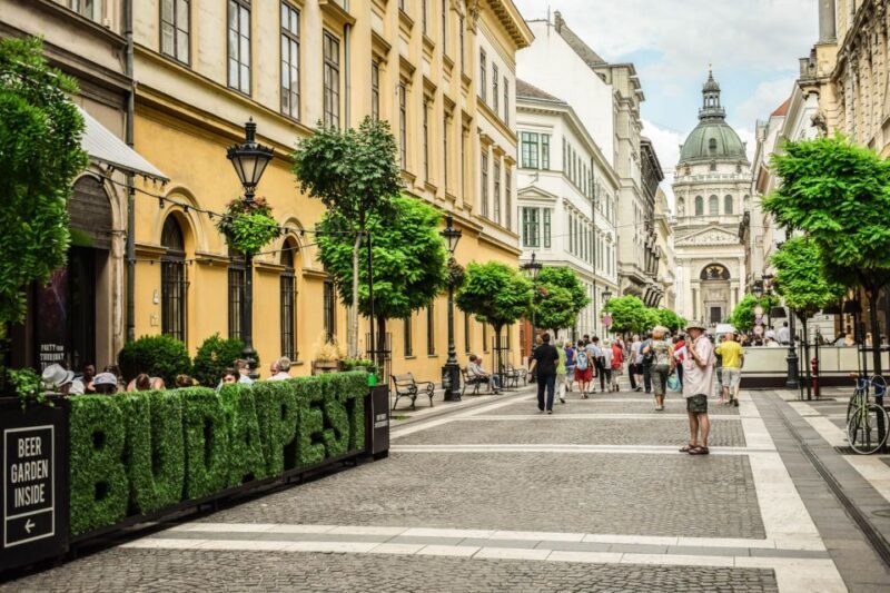 Full Day Budapest City Tour with Lunch, Wine & Dessert - Full Day Budapest City Tour with Lunch, Wine & Dessert: An In-Depth Review