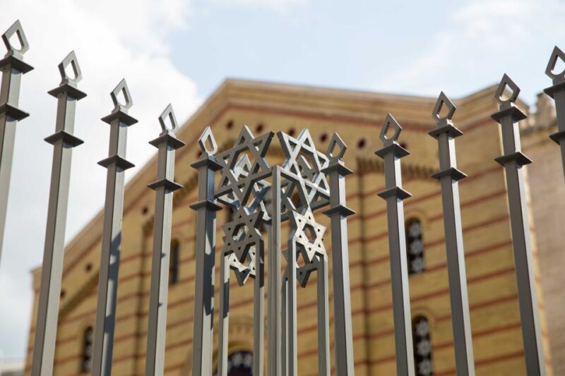 Full Day Budapest City Tour with Lunch, Wine & Dessert - Final Thoughts: Is This Tour Right for You?