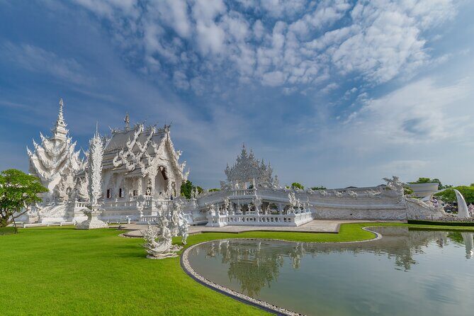 Full Day Chiang Rai 3 Temples White, Blue,Big Bhudha Temples - Who Should Consider This Tour?