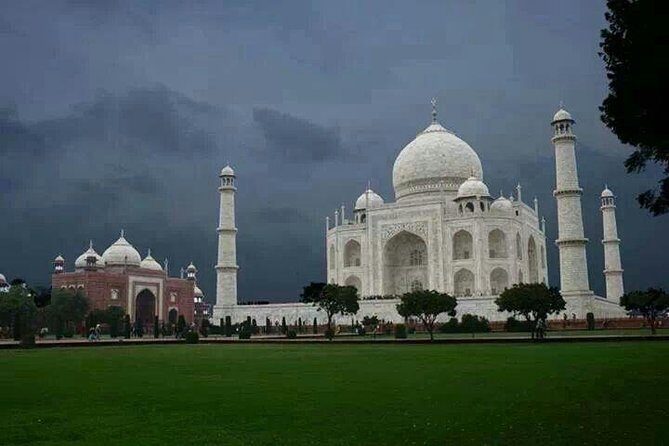 Full-Day City Tour of Agra visit Taj Mahal, Agra Fort with Shopping - An In-Depth Look at the Tour Experience