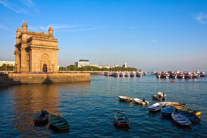 Full-Day City Tour of Mumbai visit Elephanta & Dharavi Slum - A Detailed Look at the Tour