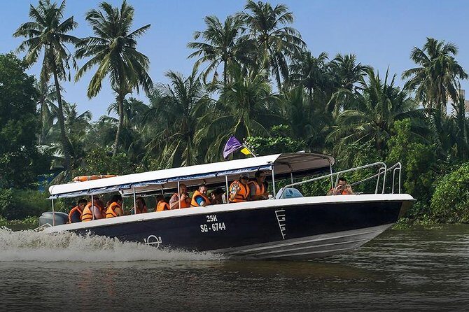 Full day Cu Chi countryside with boat & van - The transportation blend: van and boat
