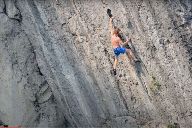 Full day deep water soloing - Kayaking in Cat Ba - Ha Long Bay. - An In-Depth Look at the Lan Ha Bay Experience