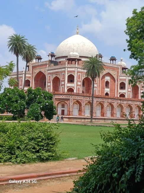 Full Day Delhi Siteseen Tour Including New Delhi & Old Delhi - Who Will Benefit Most?