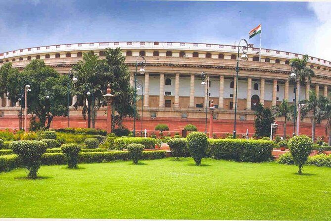 Full Day Delhi Tour - Stop 8: Jantar Mantar