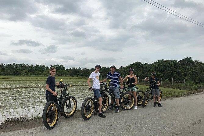 Full-day E-bike adventure Ping River and Nam Phrae (flat-hilly, GUIDED) - Introductory Overview: A Guided E-Bike Adventure Outside the Tourist Trail