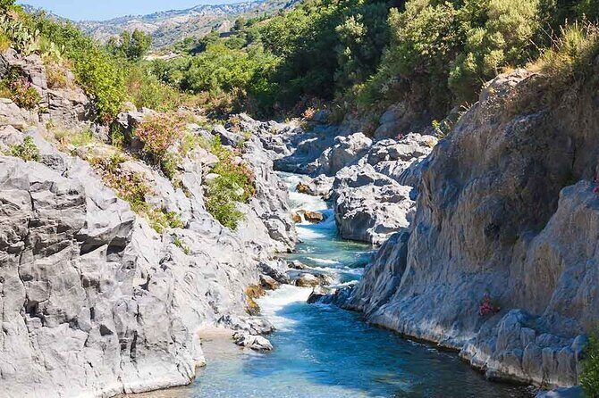 Full-Day Etna Nord 3000 and Alcantara Gorges - Who Should Consider This Tour?