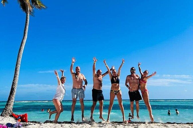 Full Day Excursion in Saona Island - Returning and Entertainment