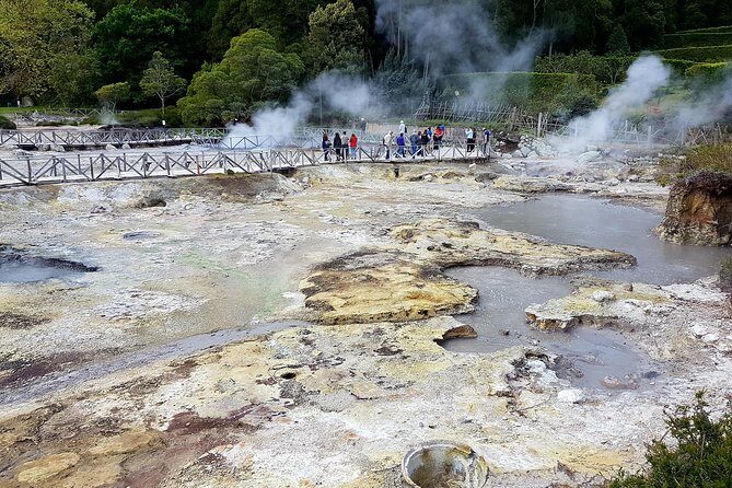 Full-Day Furnas Adventure: Lake, Fumaroles and Thermal Pools - What Sets This Tour Apart