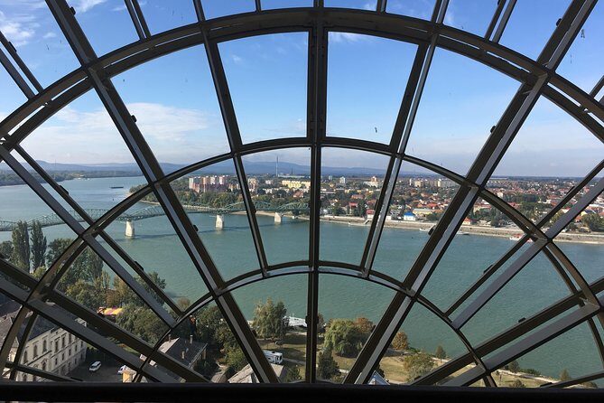 Full Day Guided Private Tour Around The Legendary Danube Bend - The Itinerary in Detail: What You Can Expect