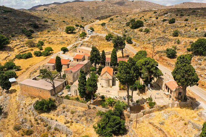 Full-Day Guided Private Tour in a Breathtaking Crete Island - Key Points