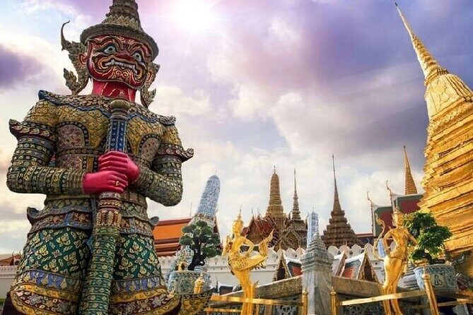 Full Day Guided Tour of Bangkok's Ancient Palaces and Temples - A Closer Look at the Itinerary