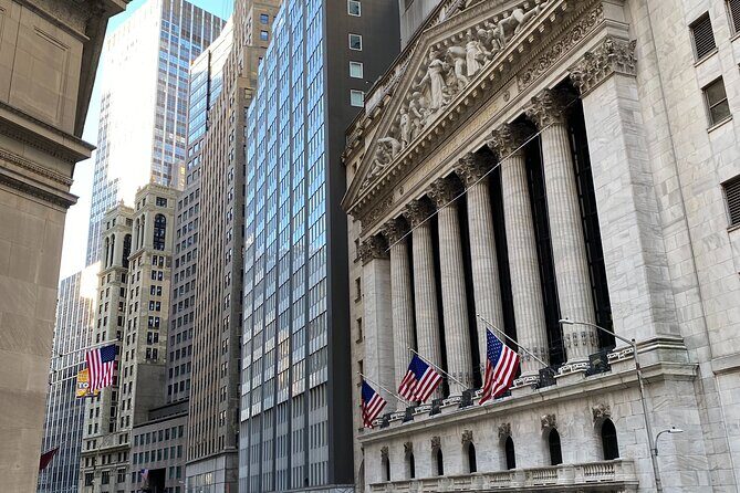 Full Day Guided Tour of New York City Top Attractions - Transportation and Logistics: What It Means for You