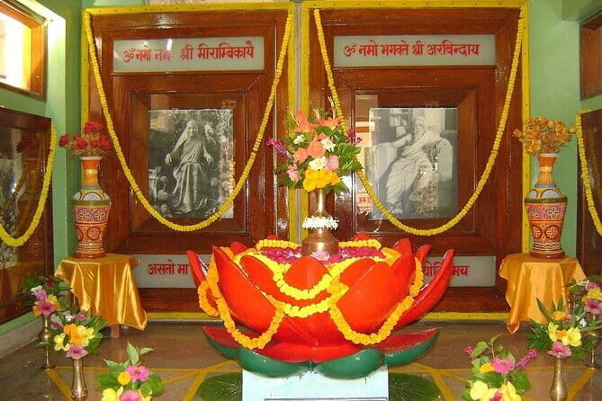 Full Day Guided Tour of Pondicherry with lunch and hotel pickup - Visiting Sri Aurobindo Ashram and the Spiritual Heart of Pondicherry