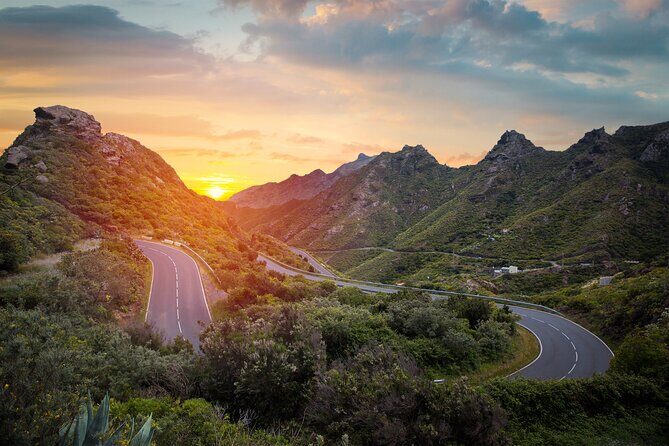 Full Day Guided Tour of Teide by Cabrio Bus - FAQs