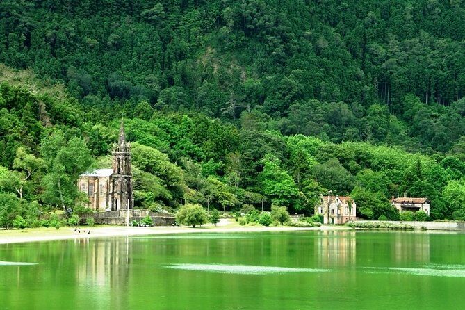 Full Day Guided Tour to Furnas with Lunch Included - FAQs