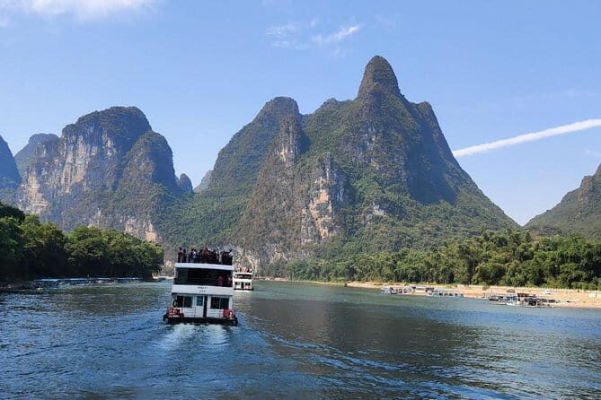 Full-Day Guilin Li-River Cruise with 3 star boat and Reed Flute Cave Tour - Exploring the Full-Day Guilin Li-River Cruise with Reed Flute Cave Tour