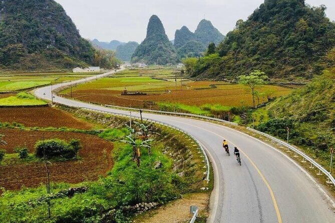 Full day Ha Noi to Tam Coc 50 km cycling - Cycling Through Village Life and Rice Fields