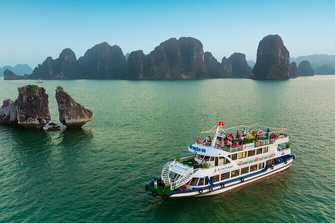 Full-Day Halong Bay 5 Stars Luxury Cruise Tour with Buffet Lunch - Authentic Experiences and Practical Insights