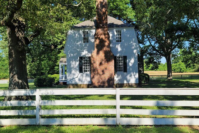 Full Day Historic Guided Tour to Jamestown and Yorktown with Lunch - Transportation and Group Size